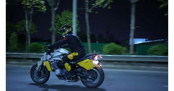 Купить Круизер BENDA LFS 700 ABS (BD-LFS700) (BLACK) 2025 - цена 600000 ₽ в Москве - в наличии.